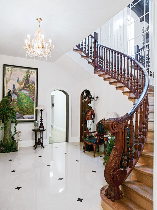 Inside Dot's incredible Oamaru castle | Stuff.co.nz